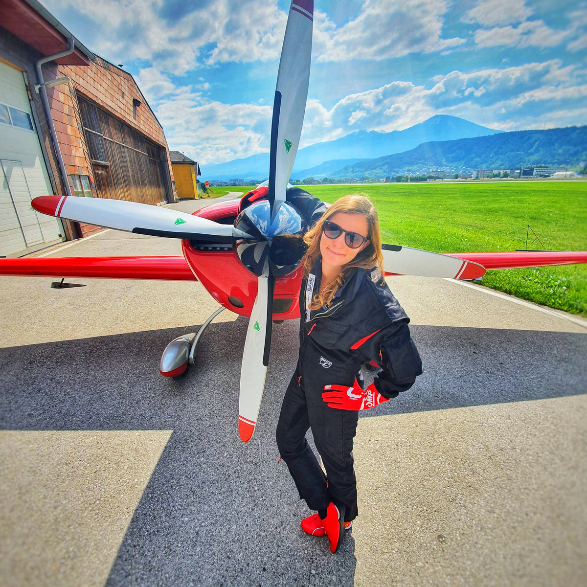 S:4 EP:11. Breaking Barriers in the Sky: A Female Aerobatic Pilot’s Jo ...